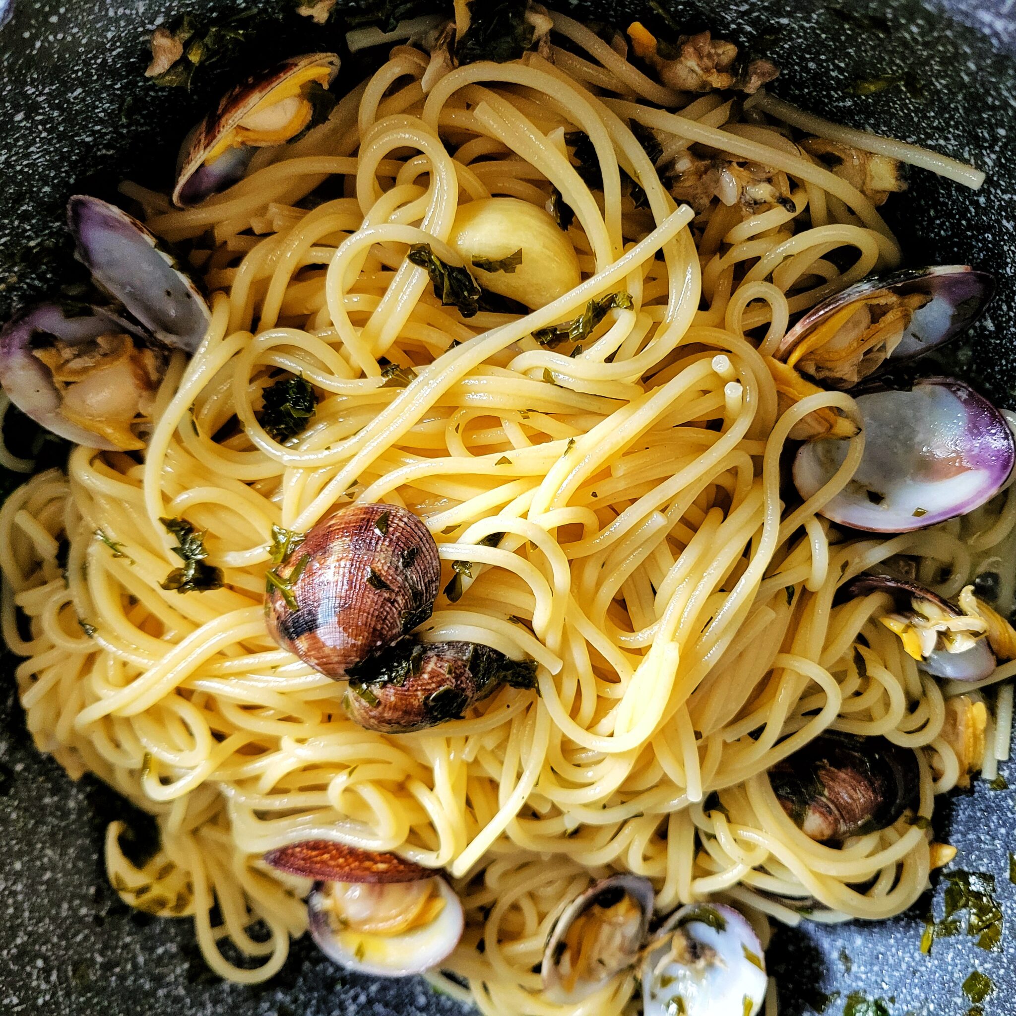 Quick & Gorgeous Spaghetti with Clams - the-balanced-plate