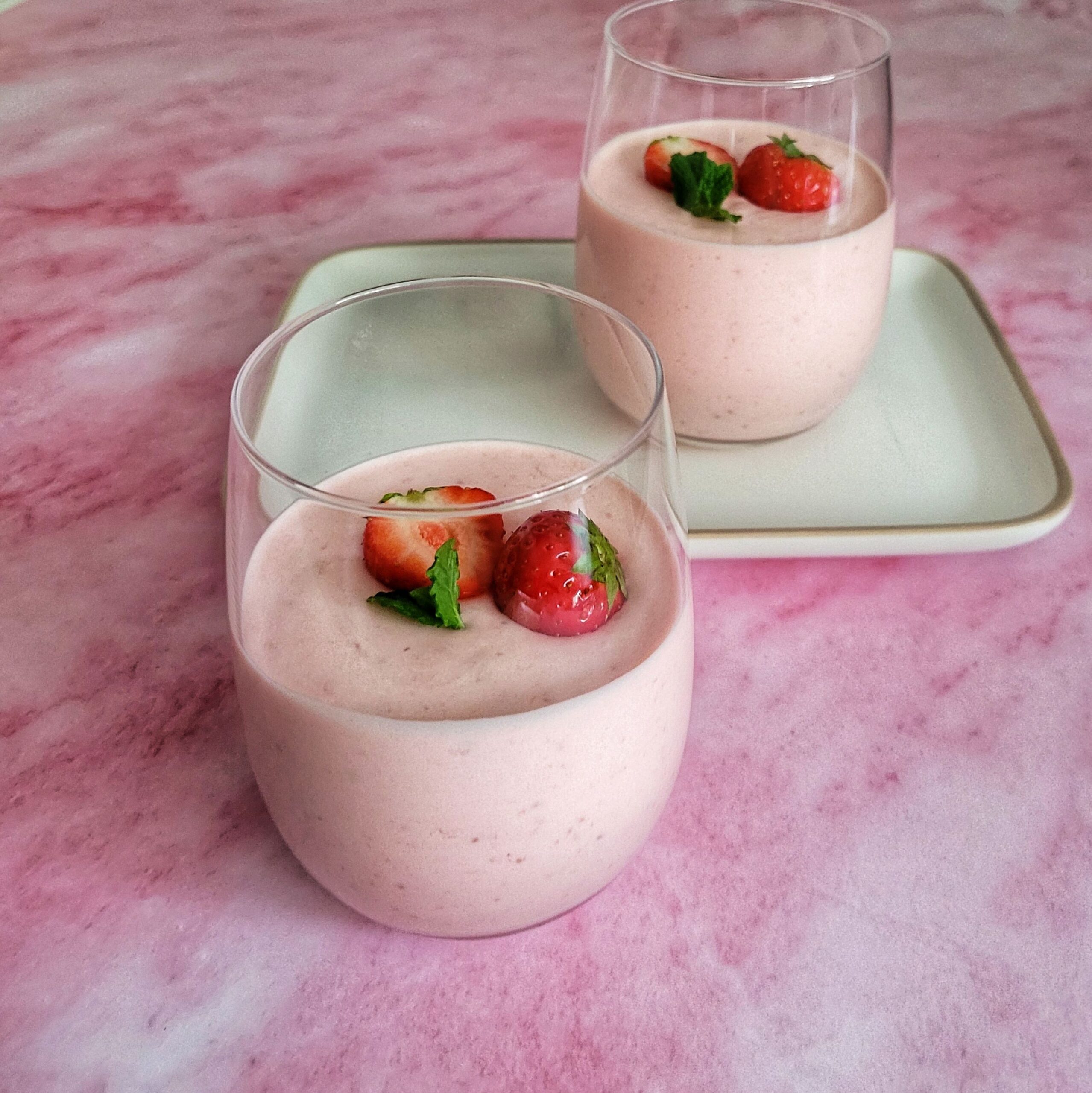 Fresh Strawberry Mousse - Easy and Delicious - the-balanced-plate