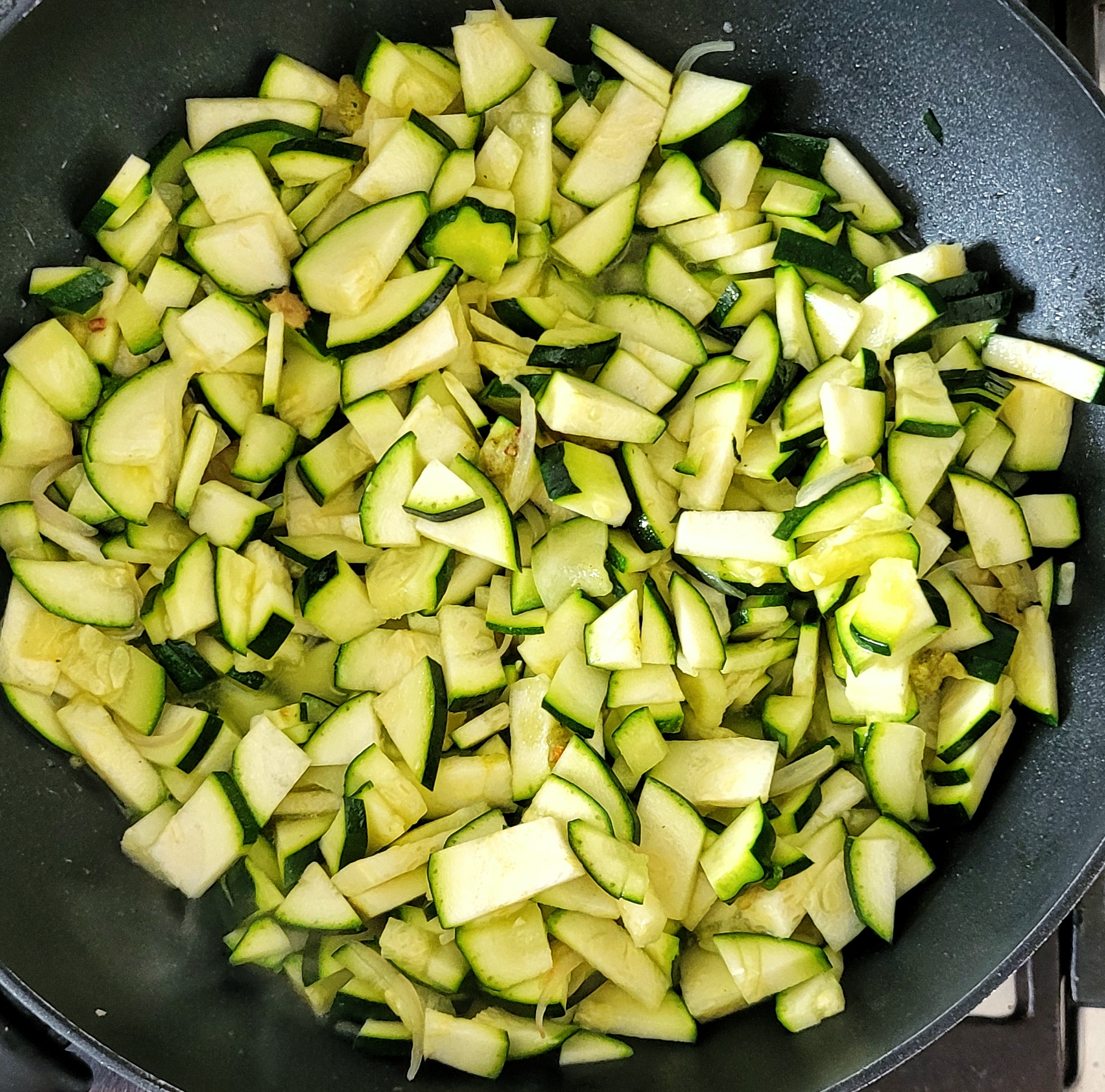 Easy & Light Courgette and Mint Pesto - the-balanced-plate