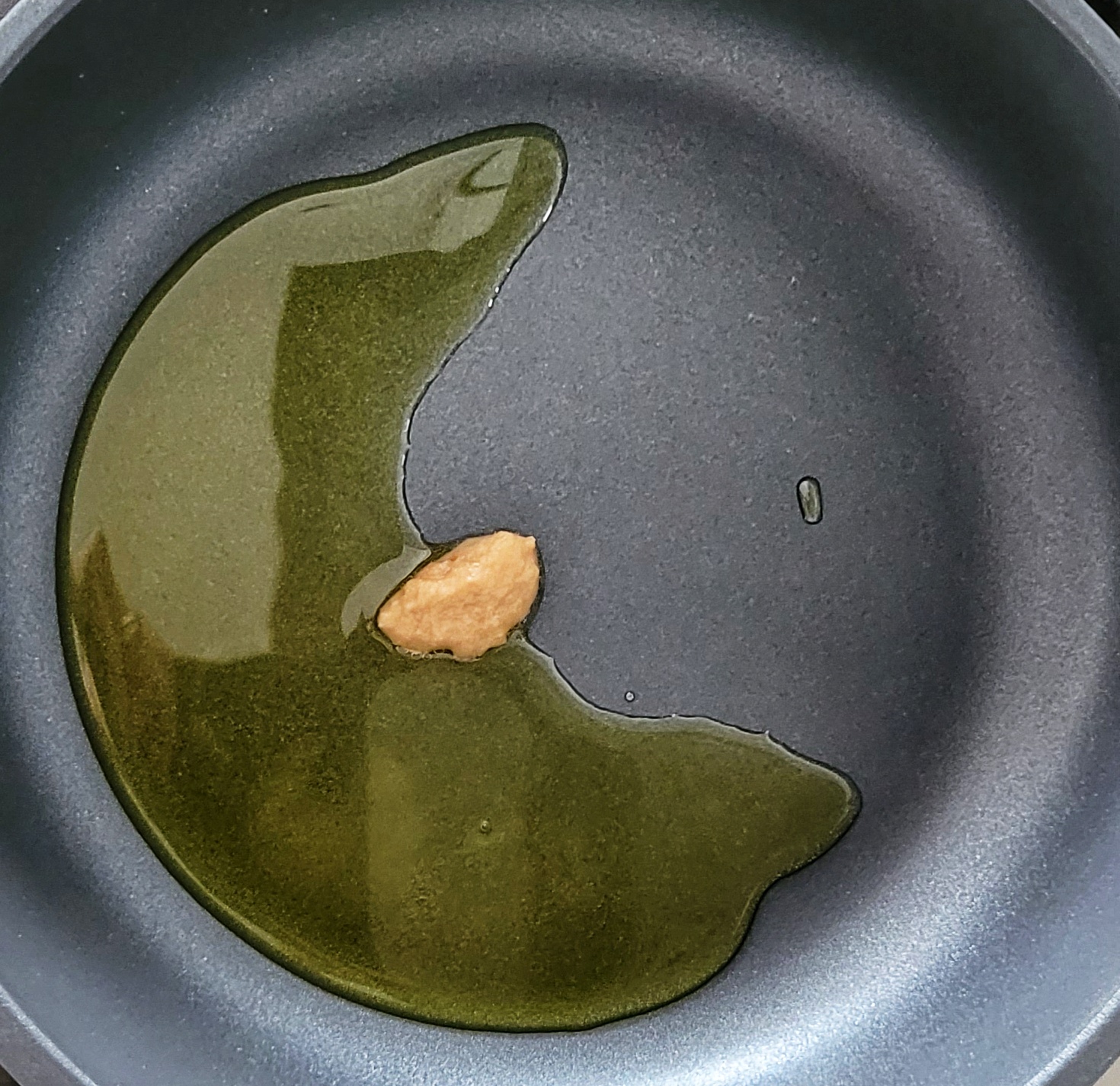 Easy & Delicious pan-fried Broccoli with Bottarga - the-balanced-plate